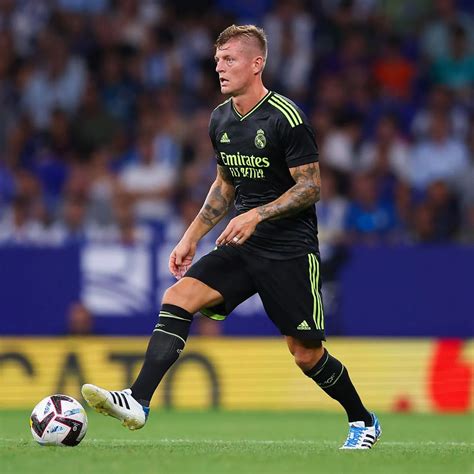 تونی کروس در بازی دیشب طرفداری