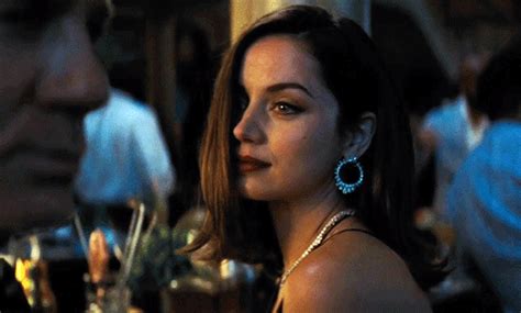 Ana De Armas Gifs