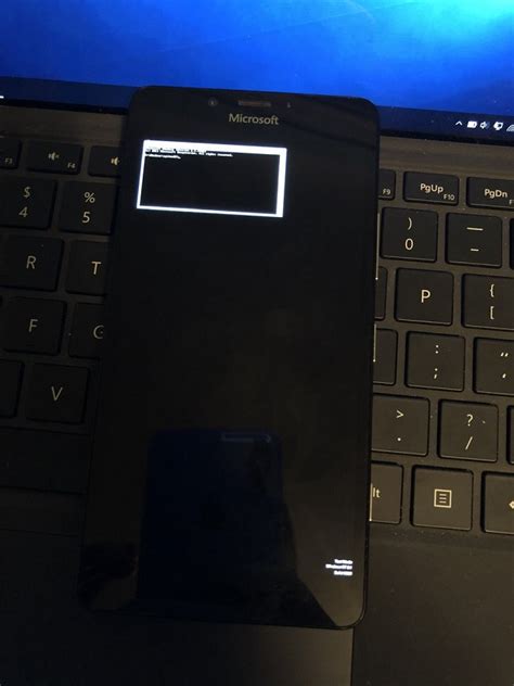 Hacker Runs WinPE With Windows ARM Image On A Lumia Windows Phone