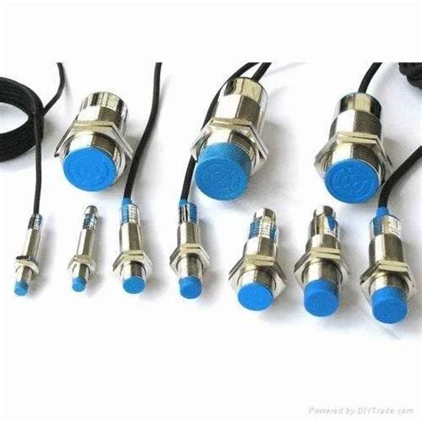 230v 24v Inductive Proximity Sensor Switch PNP NO At Rs 352 In Indore
