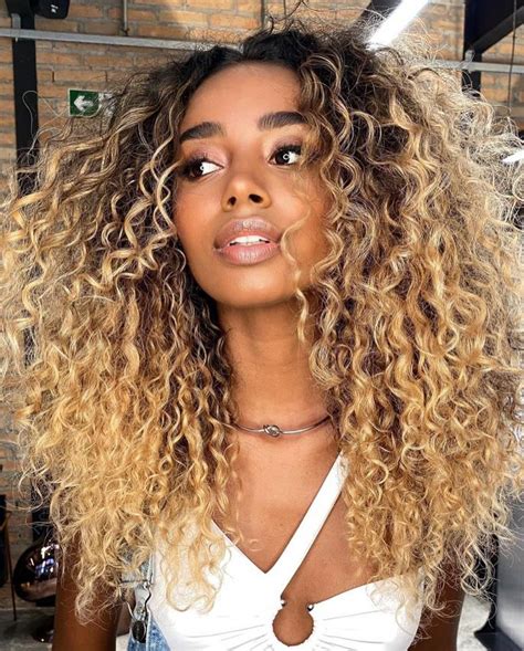 22 Cores De Cabelo Para Pele Morena Que Ficam Absolutamente Incríveis