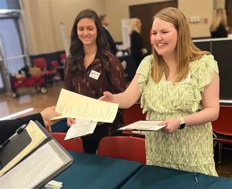 Attn Recruiters Raysha Rhea