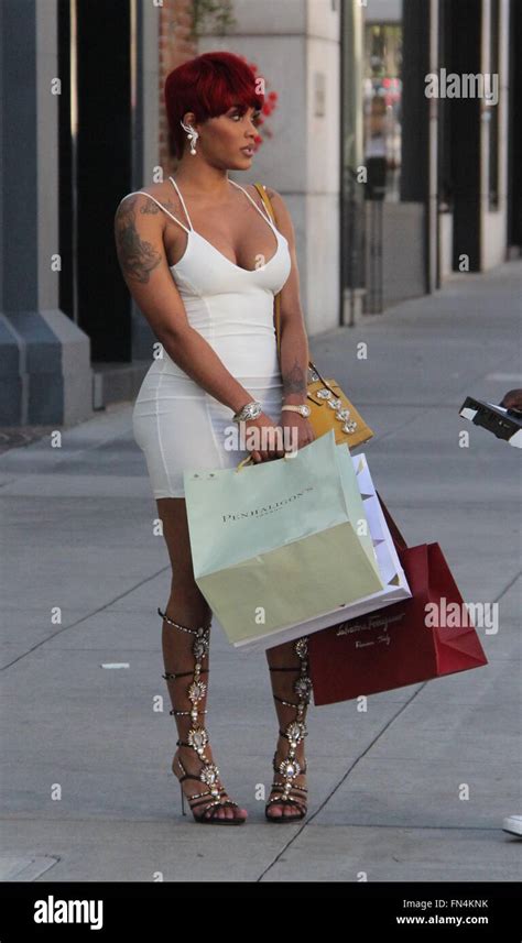 Joseline Hernandez From Love And Hip Hop Atlanta Out Shopping Featuring