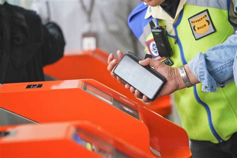 Qr Code Tiket Kereta Cepat Tidak Bisa Digunakan Lagi Jika Penumpang Mencetak Tiket Fisik