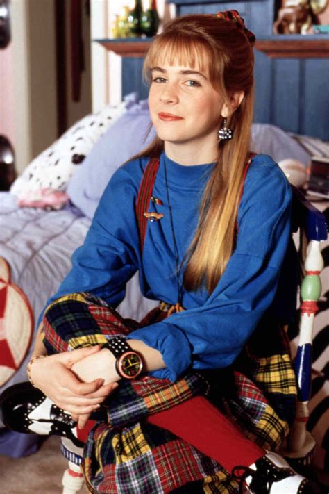 Melissa Joan Hart Turns 48 90s Throwback Photos For Her Birthday