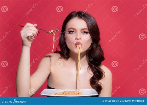 Food And Menu Italia Cuisine Bolognese Pasta Spaghetti Girl Italian