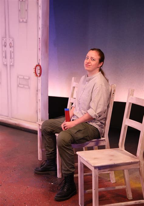 Get To Know Hamlet From His Her Point Of View Venice Theatre