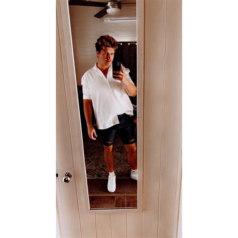 Jacob Ryan 💊 Instagram