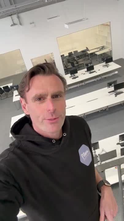 Heres A Sneak Peek Of Our Brand New Office Space Before We Unleash Our Ellen Mae Oro