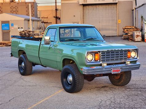 Find Of The Day 1976 Dodge Ramcharger Artofit