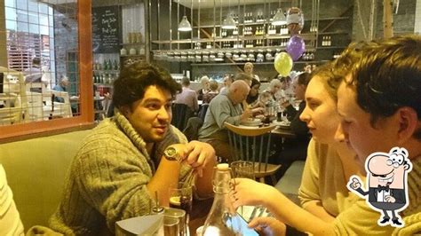 Menu At Zizzi Gloucester Quays Pizzeria Gloucester