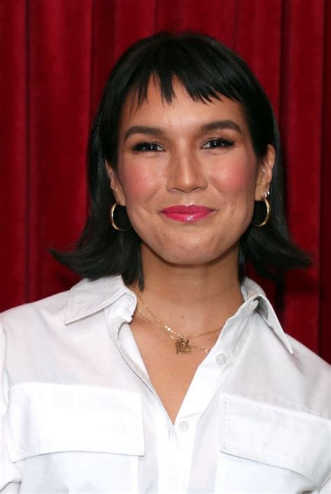 Zoe Chao Hawtcelebs
