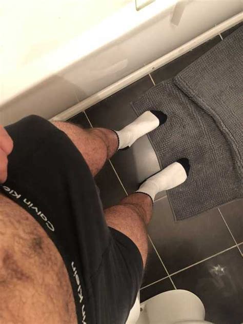 R Hung R Hung Onlyfans Nude And Photos