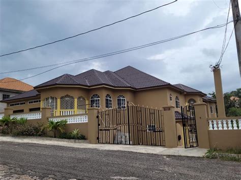 Luxury 8 Bedroom 8 Bathroom House For Sale In Hopeton Meadows Mandeville Jamaica