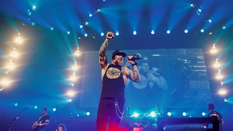 Brantley Gilbert Carolina Country Music Fest