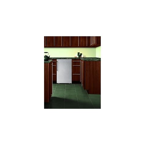 Summit Cm421blbidpl 20 Wide Built In Refrigerator Freezer With A Lock
