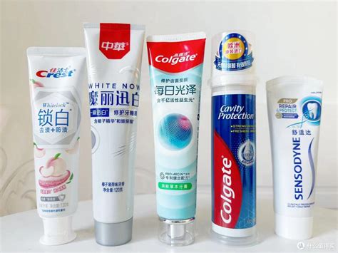 牙膏越贵越好？牙膏成分怎么看？ 超详细牙膏选购攻略来了，内附10 款美白、防蛀、抗敏牙膏推荐 牙膏 什么值得买