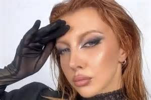 Mina Solak Kimdir Mina Solak Kaç Yaşında Nereli Magazin Haberleri