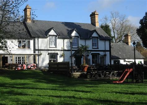 Pantmawr Inn Cardiff Restaurant Reviews Photos And Phone Number Tripadvisor