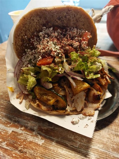 Hänchen Kebab Im Vollkornbrot Zagros Berlin 5€ R Doener