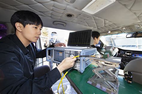 KT 서울대와 G위성 상용 주파수 지원하는 RIS 기술 개발