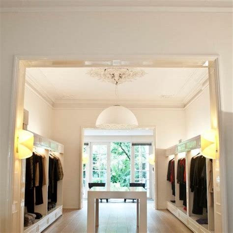 Oss Flow Luxury Fashion Kaai