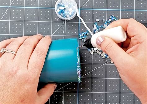 How To Rhinestone Tumbler Diy Rhinestone Crafts Rhinestone Cups Diy