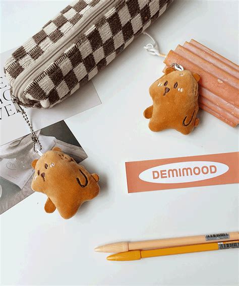 [h 묶음구매할인] 귀여운 둠칫곰 키링 가방 필통 열쇠 고리 파우치 친구 선물 에이블리