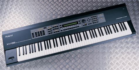 Roland Xv88