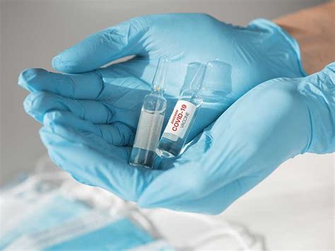 Регулаторът на САЩ одобри бустерите на Pfizer и Moderna срещу Омикрон Gpnews