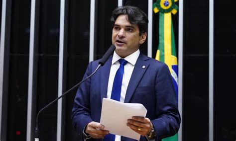 Murilo Relata Pl Que Dispõe Sobre Transformação De Cargos Para