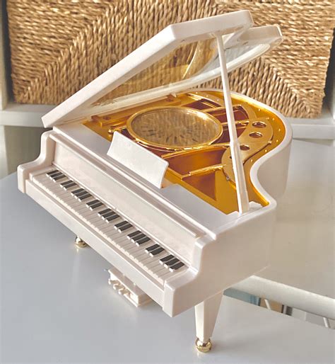 Музикална кутия роял с балерина Musicts Bg Подаръци за музиканти и меломани