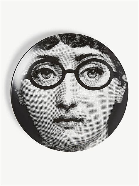 월 플레이트 26 포르나세티 페칭 Fetching