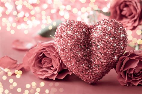 [200 ] Pink Heart Wallpapers