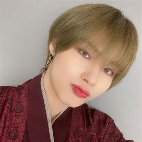 Pin On Elast E Last Icon