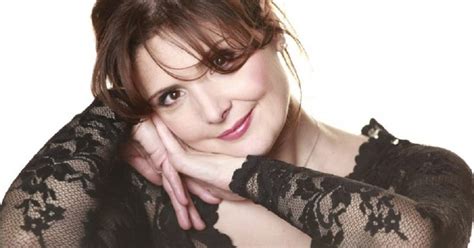 “ქუთაისის პარლამენტის შენობა გადაკეთდეს სამხატვრო გალერეად” ელისო ბოლქვაძის ახალი იდეა გურიის