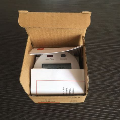 China Cn101A DC 12V LCD Programmable Digital Battery Charger Timer Switch China Timer Switch