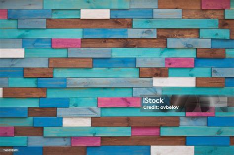 갈색 청록색 파란색 분홍색 및 흰색 나무 막대로 만든 배경 0명에 대한 스톡 사진 및 기타 이미지 0명 개념 거친 Istock