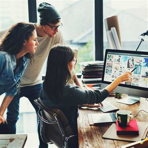 comparing headless cms traditional cms hybrid cms and static site