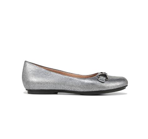 MAXWELL BIT Naturalizer El Salvador