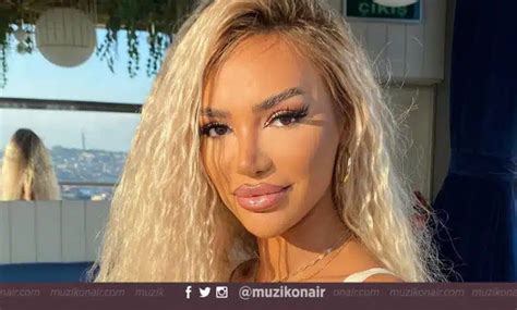 Oryantal Didem Kınalı Sarhoşların Arasında Nezarethaneye Düştüm Müzikonair