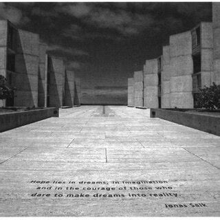 1 A View Toward The Pacific Ocean Through The Central Axis Of Kahns