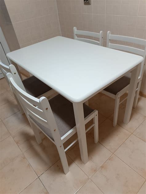 Кухонний стіл з стільцями 4 500 грн Кухонні меблі Тернопіль на Olx