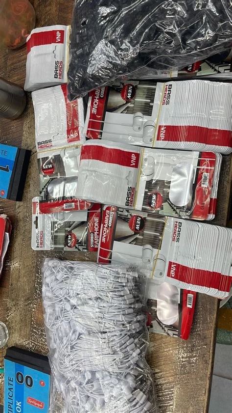 Mobile Wired Earphone At Piece In Ear Headphones In New Delhi