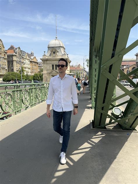 How To Use Ai Without Losing The Human Touch Heres How To Use Ai