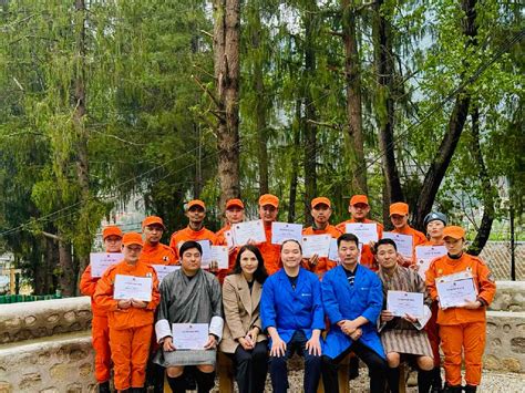 Монгол мэргэжилтнүүд Бутан Улсад гутлын сургалт хийжээ