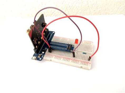 Control A LED By The Micro Bit
