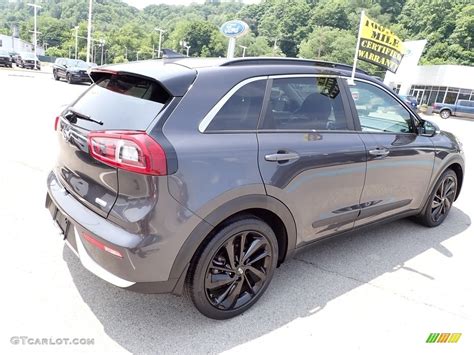 Platinum Graphite 2018 Kia Niro Ex Hybrid Exterior Photo 146156979