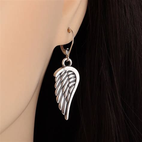 Badu Bg Ретро обеци с ангелски крила готически пънк хипоалергенни обеци с пера мъже жени