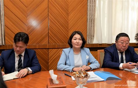 Ерөнхий нарийн бичгийн дарга Л Өлзийсайхан Элчин сайд Себастиан Сүрүнийг хүлээн авч уулзав